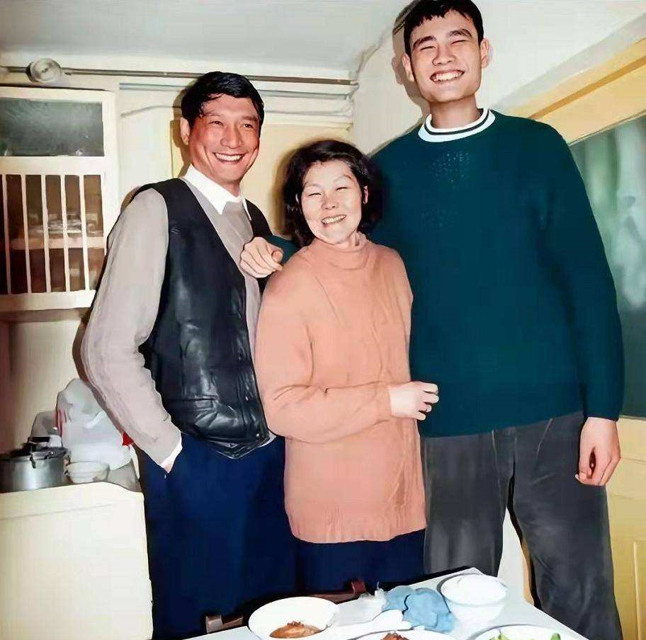 How powerful are the Yao Ming family genes?The father and grandfather ...