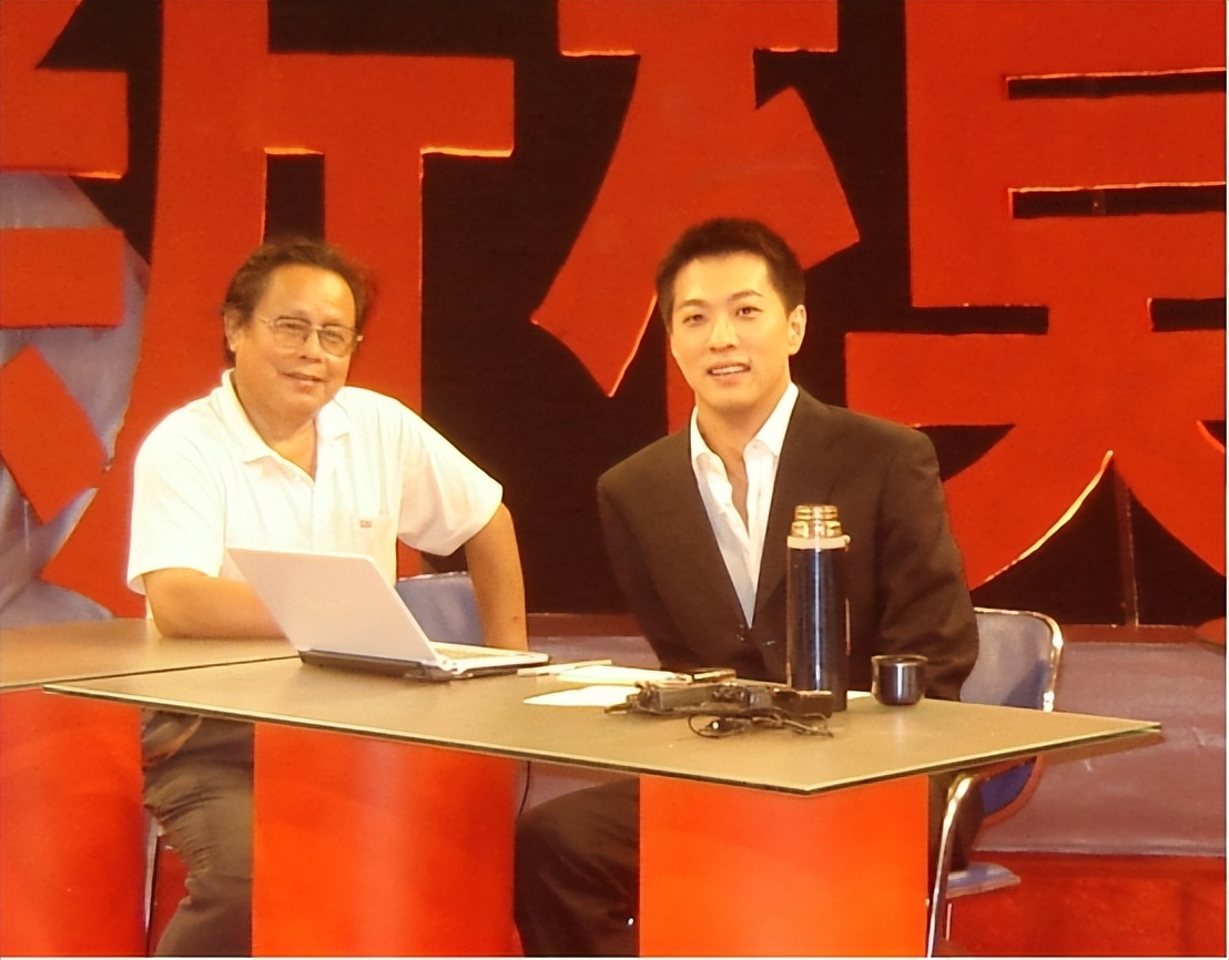 Famous CCTV anchor Gu Guoning: After his father died of illness, he ...