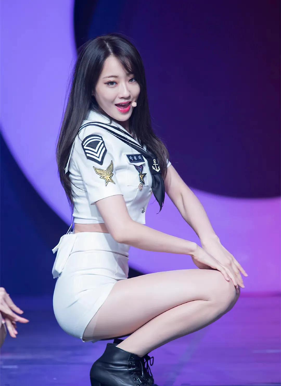 South Korea's "Su Daji" Park Jingli, who was born as a dancer, has a bumpy fortune - iNEWS