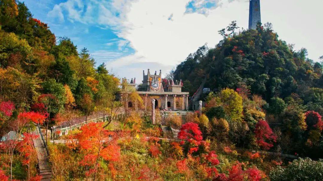 It takes 2.5 hours from Chengdu to go directly to one of the most ...