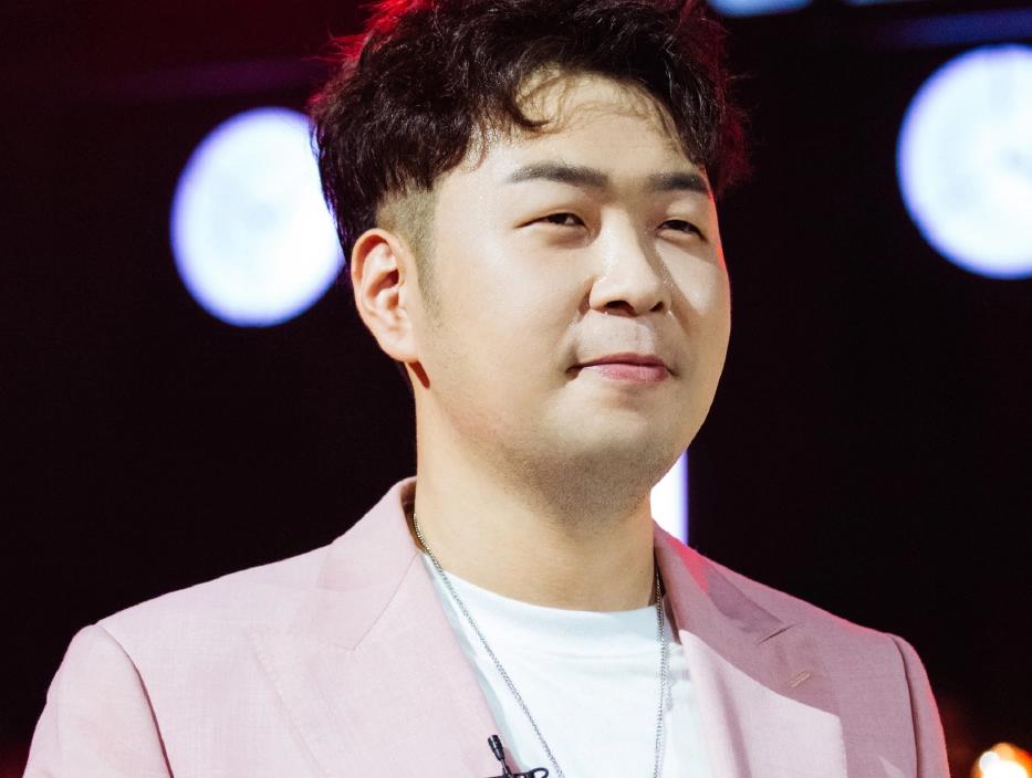 Du Haitao's road to fame - iMedia