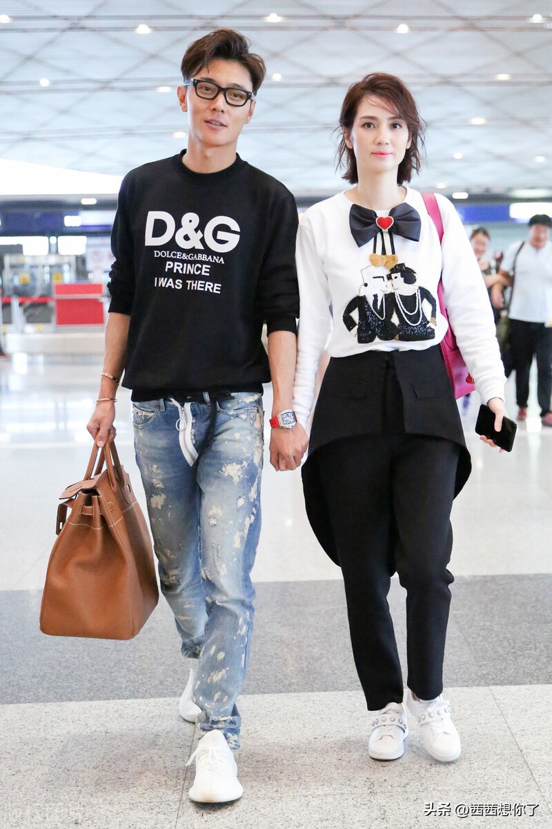 Hong Xin announced the divorce late at night! Zhang Danfeng wanted to save face, Bi Ying couldn ...