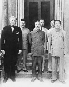 Chiang Kai-shek sent an invitation to Mao Zedong in his later years - iNEWS