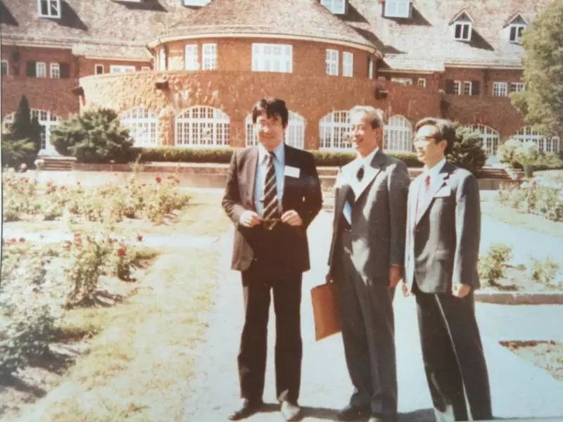 Mr. Tu Weiming was awarded the "Global Chinese National Studies ...