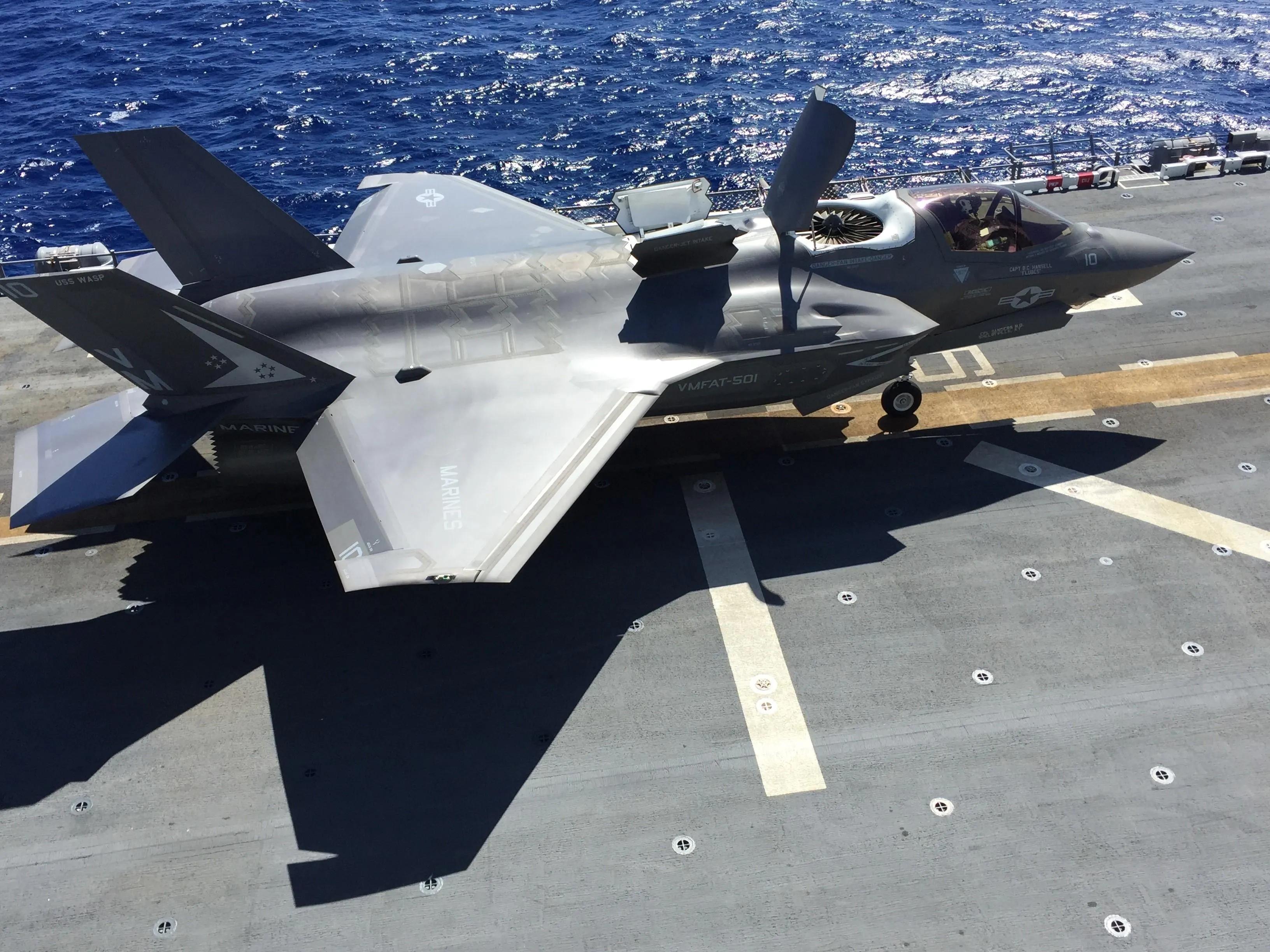 F-35B shock debut! Discover the uniqueness of this explosive multi-role ...