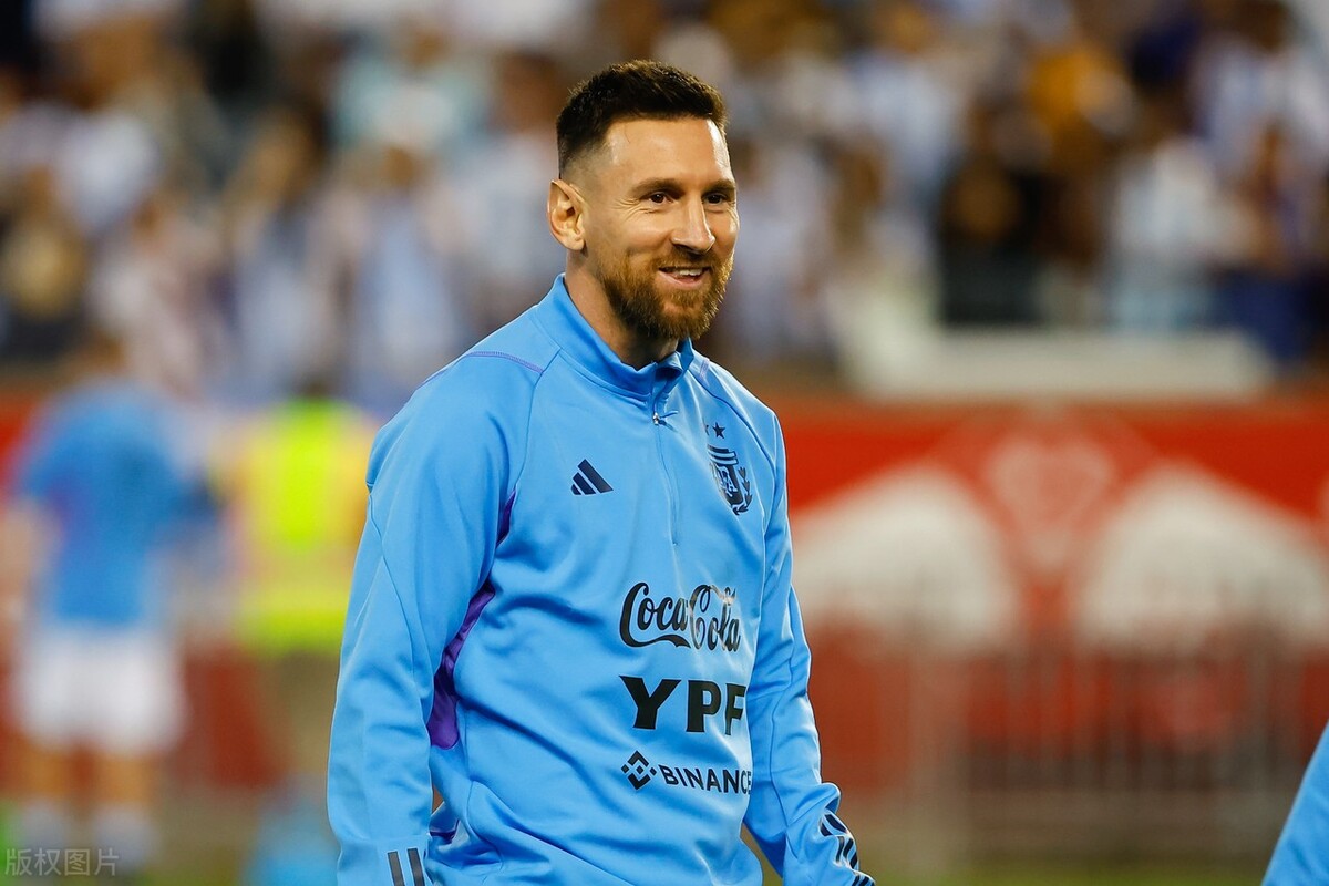 Warm-up match - Messi scored twice as a substitute for Alvarez ...