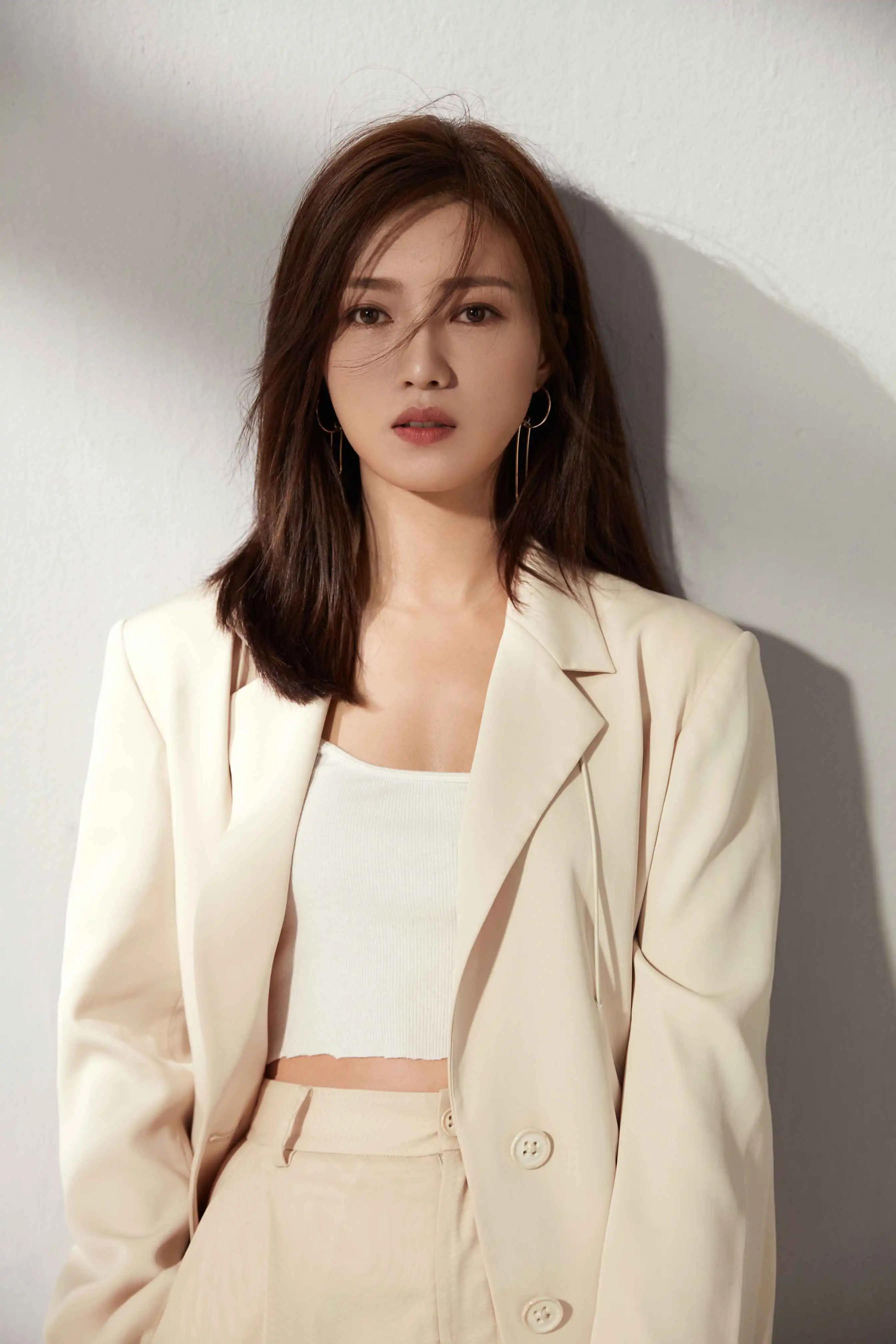 Mingyang Entertainment—Beauty Star—Fu Jing - iMedia