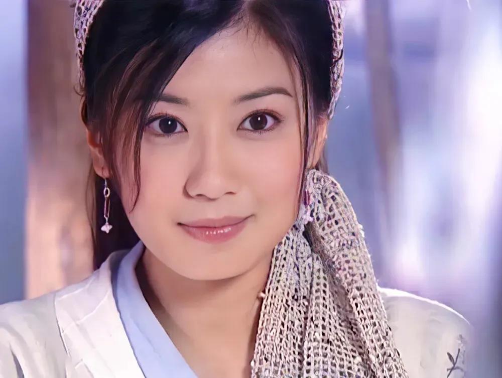 Zhao Min, Childhood Goddess - iMedia