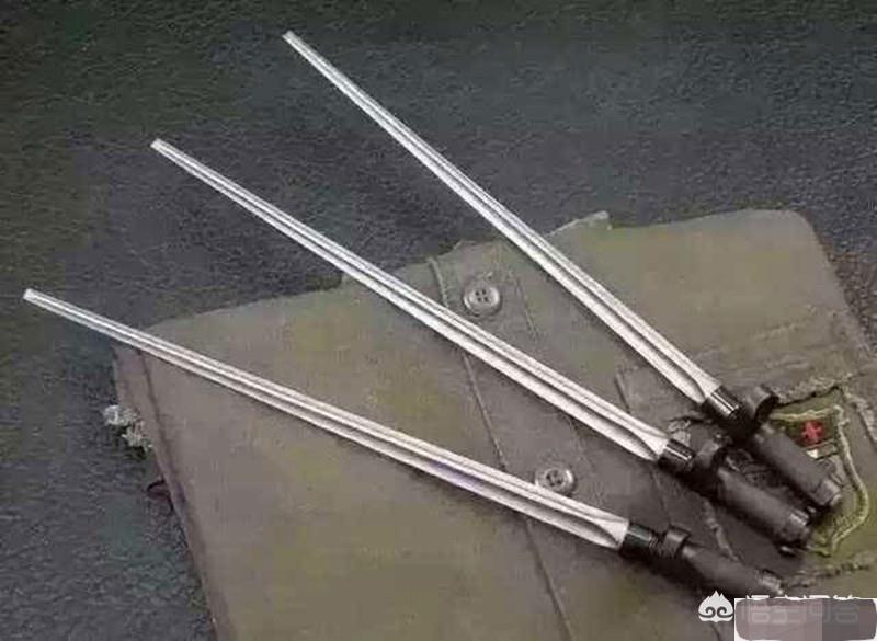 How powerful is the three-edged bayonet that the People's Liberation ...