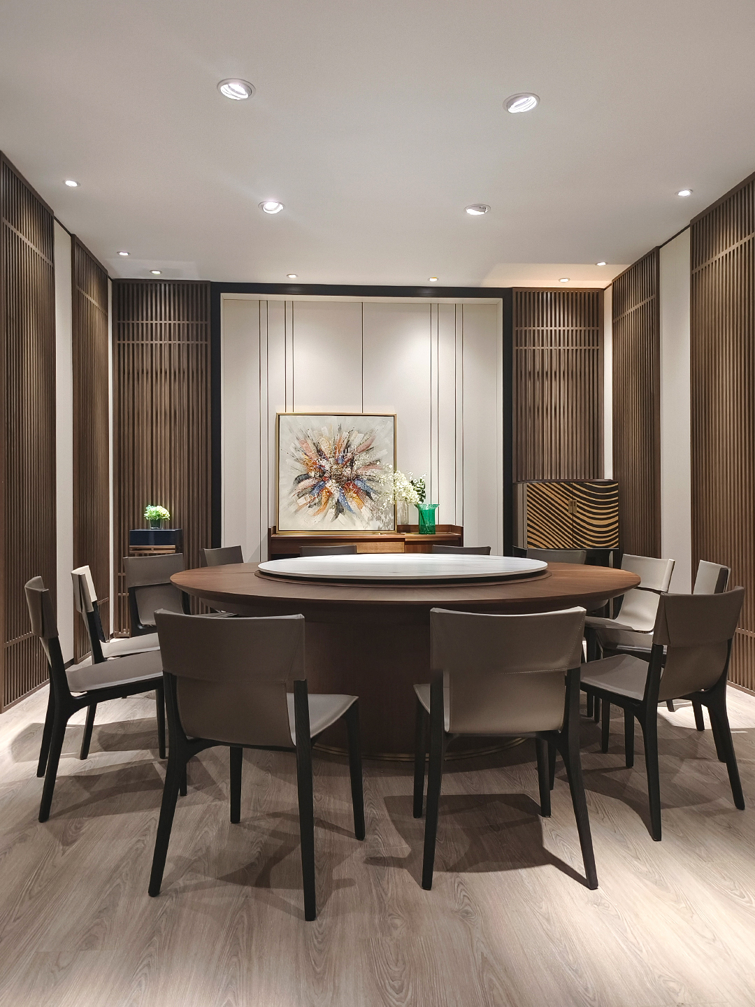 Electric Dining Table Style Guide to Upgrade Your Home and Dining ...