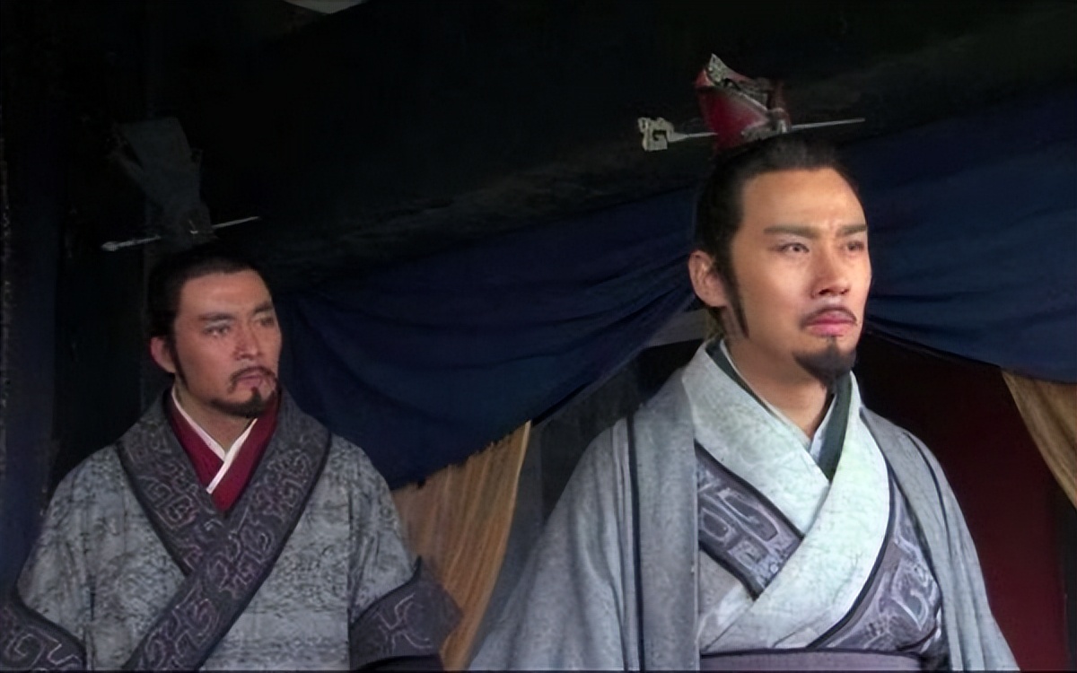 He is the originator of the spy, who cuckolded King Yan and turned the ...