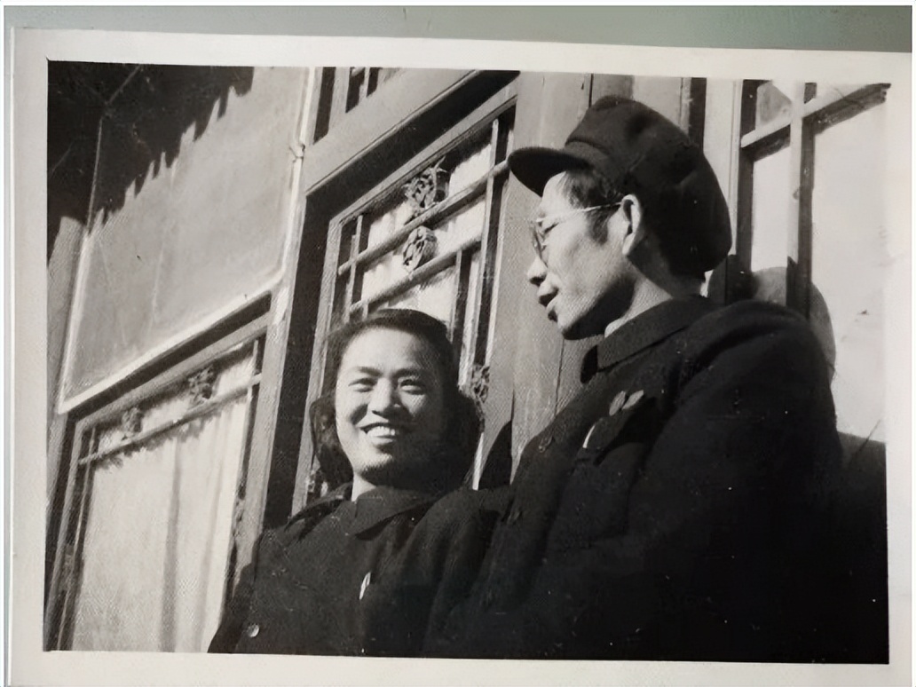 [Red Memory] Deeply cherish the memory of his father, Martyr Ding Ming ...