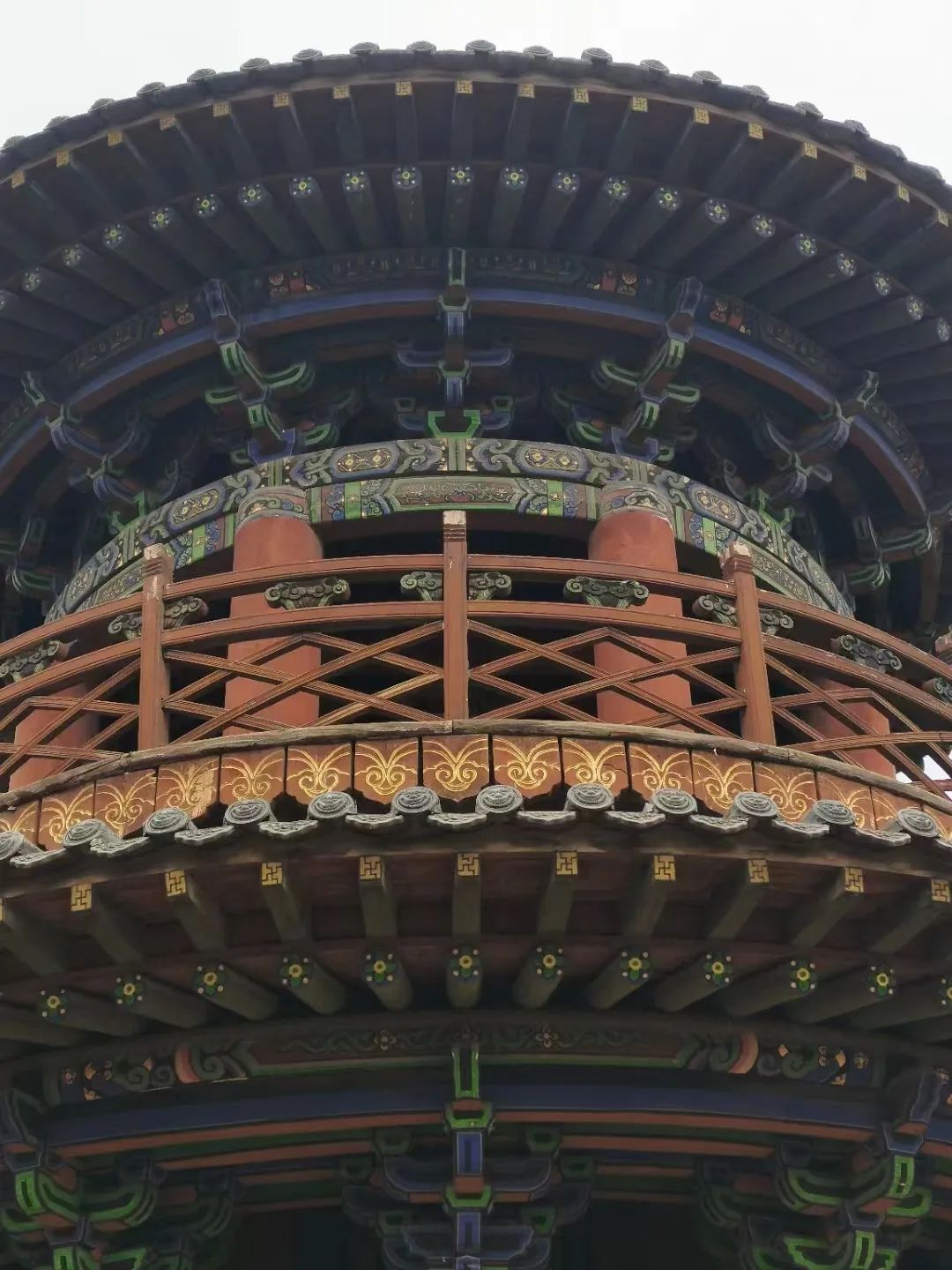 There are 10 sentences in "Jing Shi Tong Yan", each sentence is ...