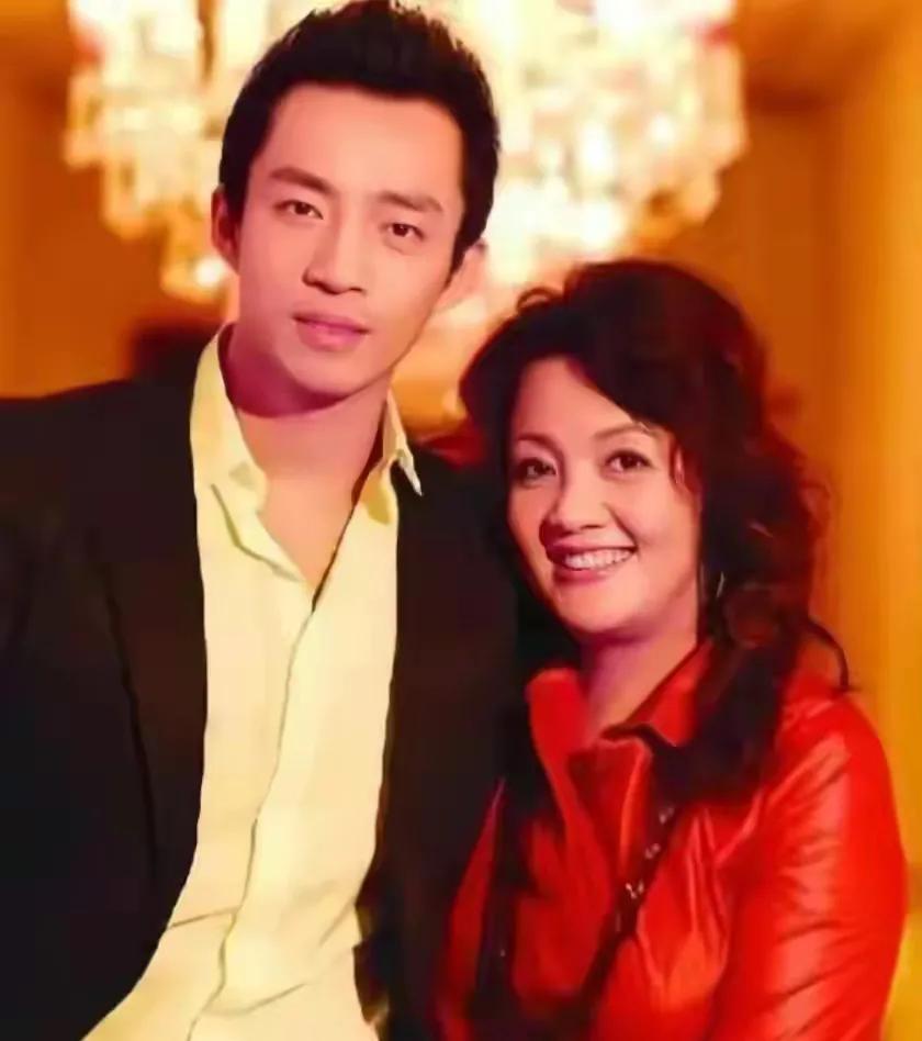 It was revealed that Big S still regarded herself as a princess, and ...