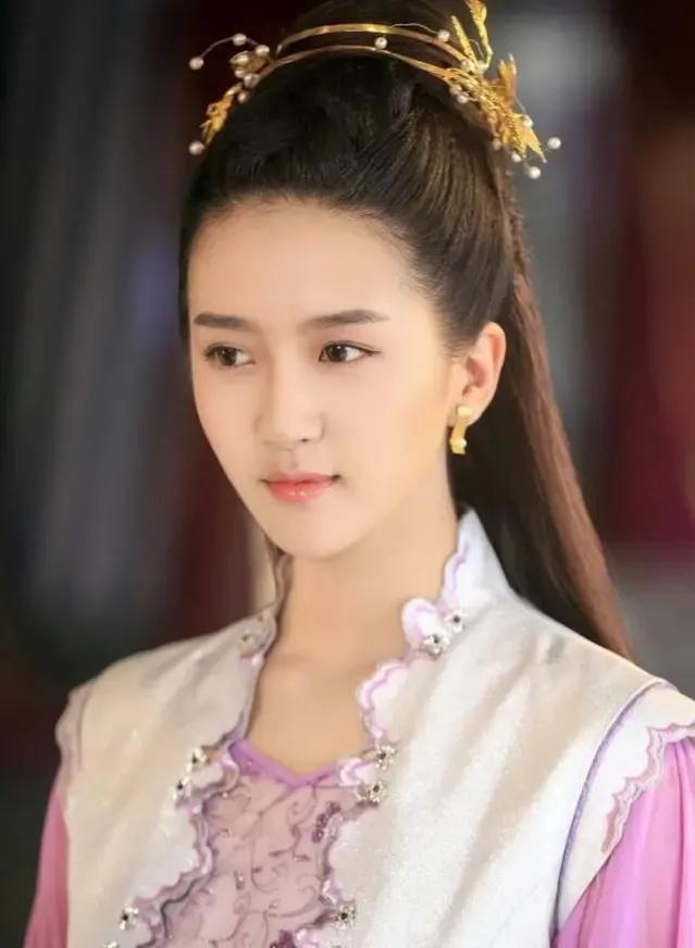 Xu Lingyue: Beautiful and beautiful - iNEWS