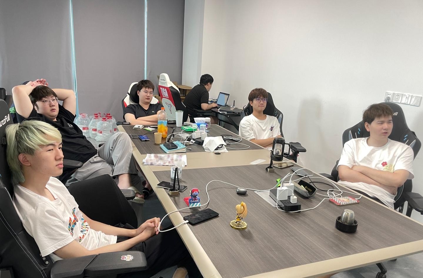 訓練賽匯總：AG零封KSG，DRG5比0EDGM，DYG2比3不敵Hero - 頭條匯