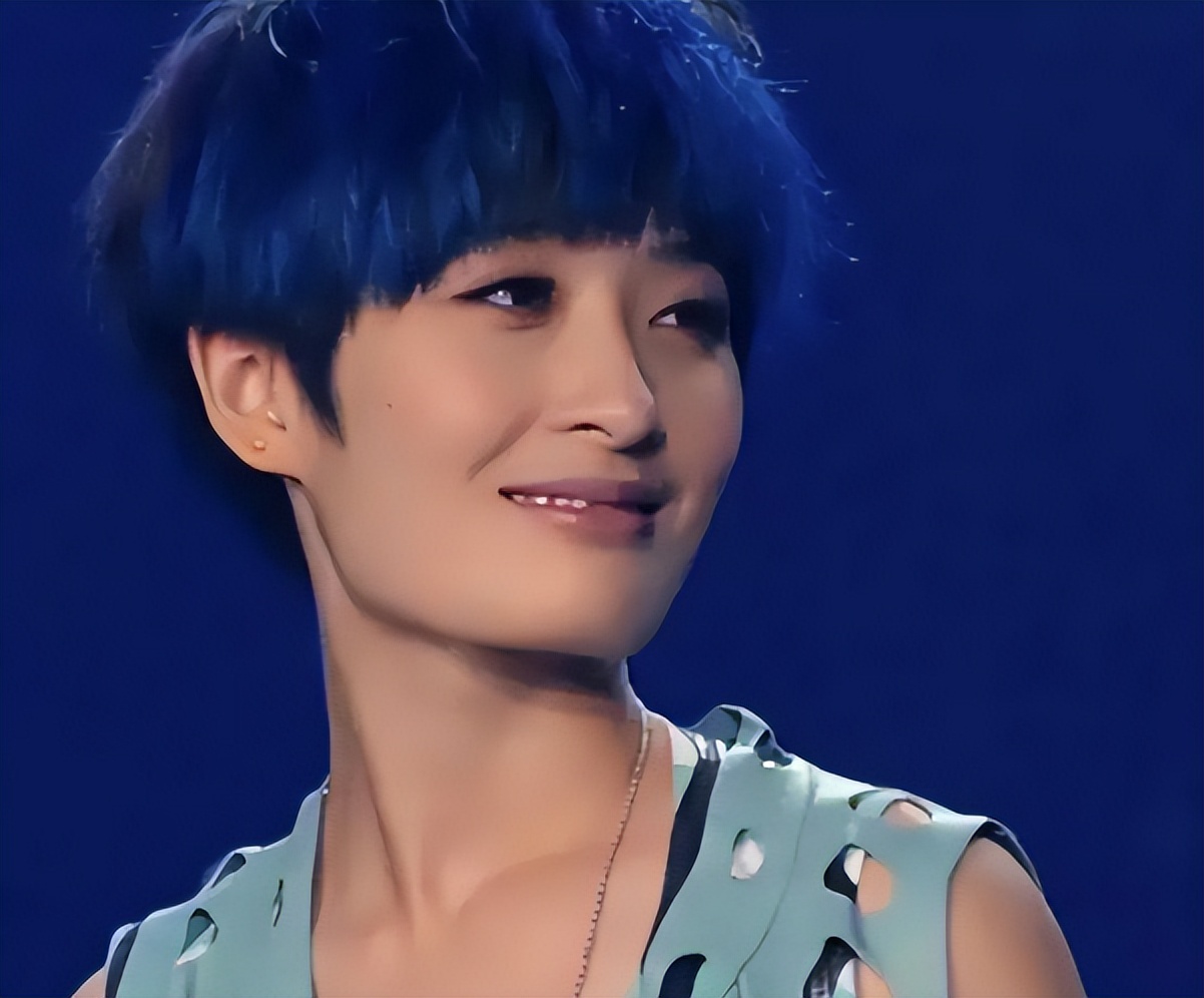 Flaunting wealth, knowing three things, low EQ, Jike Junyi's "double-sided life" - iNEWS