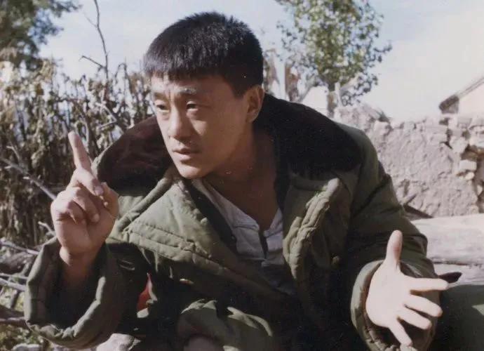 Actor He Bing: Doting on his wife for 25 years and not letting her do ...