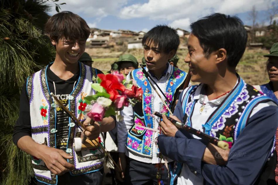 Where did the left foot dance originate from? Who was the first "foot ...