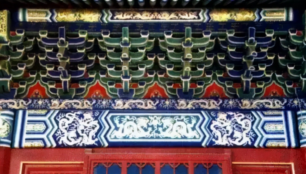 What color is the architectural painting of the Tang Dynasty? - iNEWS