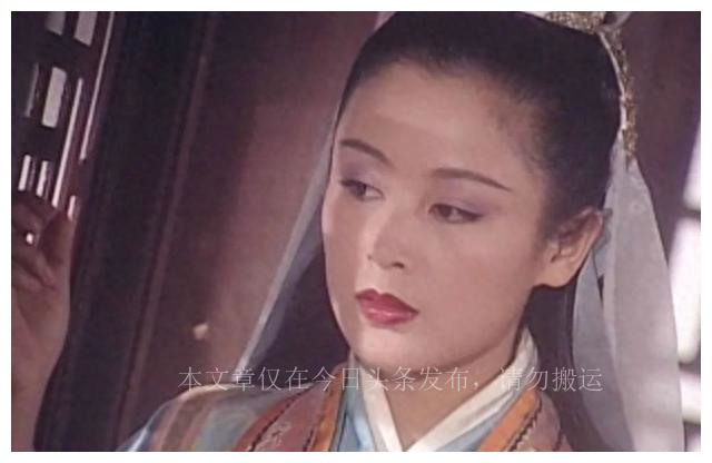 Stills of Li Mochou from "The Legend of the Condor Heroes" revealed ...