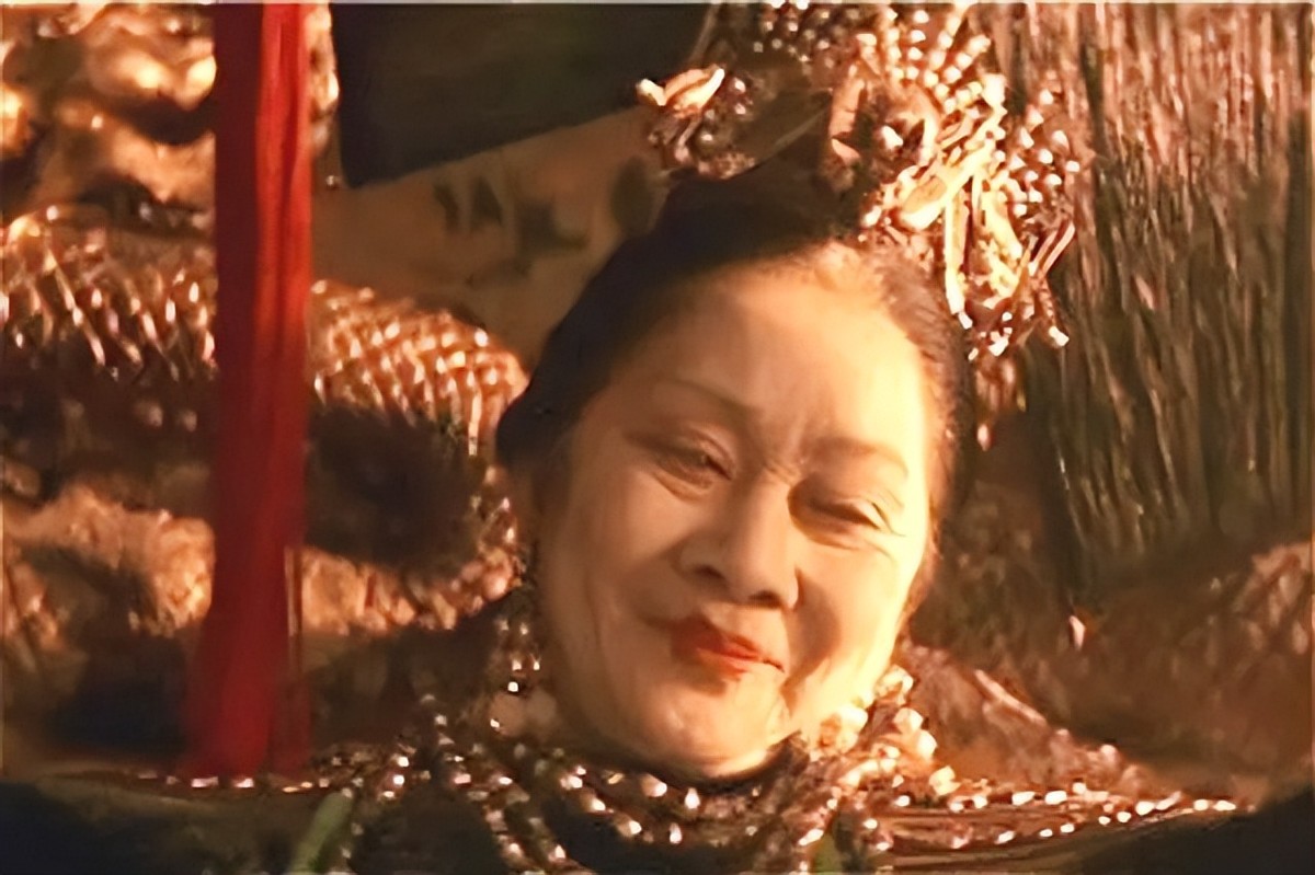 Who is the most similar to the 5 "Cixi"?That year, as soon as Cixi came ...