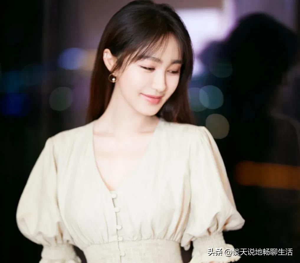 Why many people like the beautiful actress Li Feier - iMedia