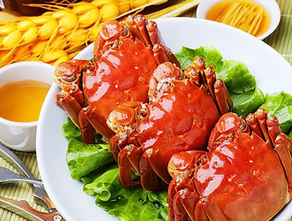 Juicy Crab Roe Xiao Long Bao - iNEWS