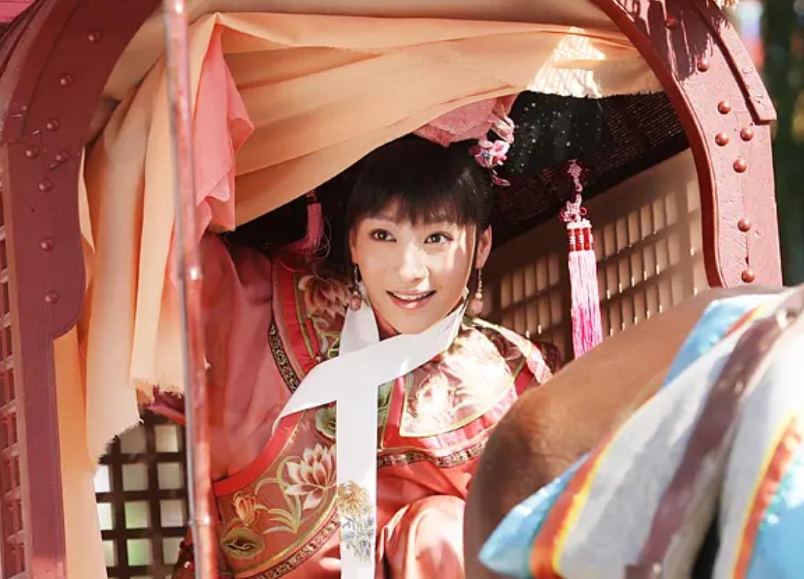 Delete the producer and act recklessly as yourself. Tao Xinran, who played An Lingrong, is not ...