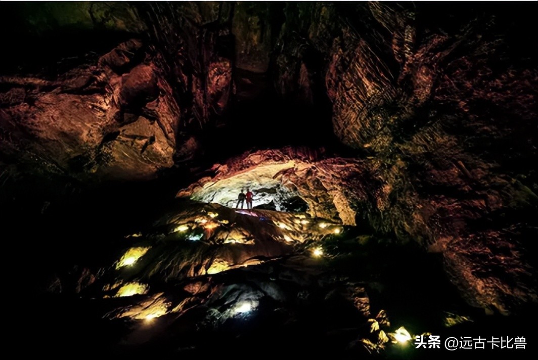 He witnessed a battle with aliens that killed 60 people and had his ...