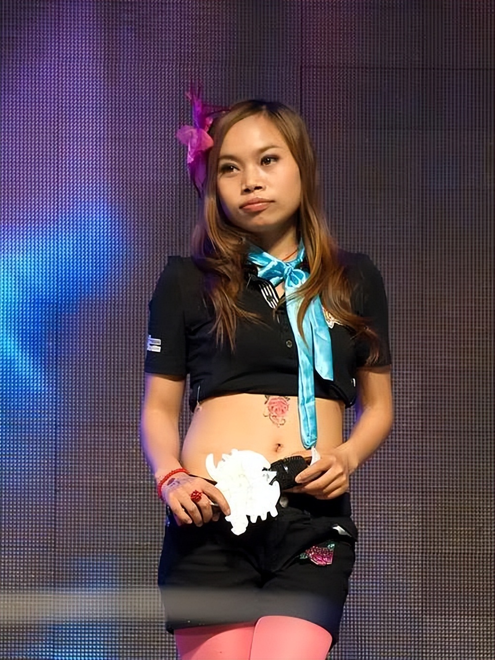 A netizen ran into a 38-year-old Sister Feng in the United States ...