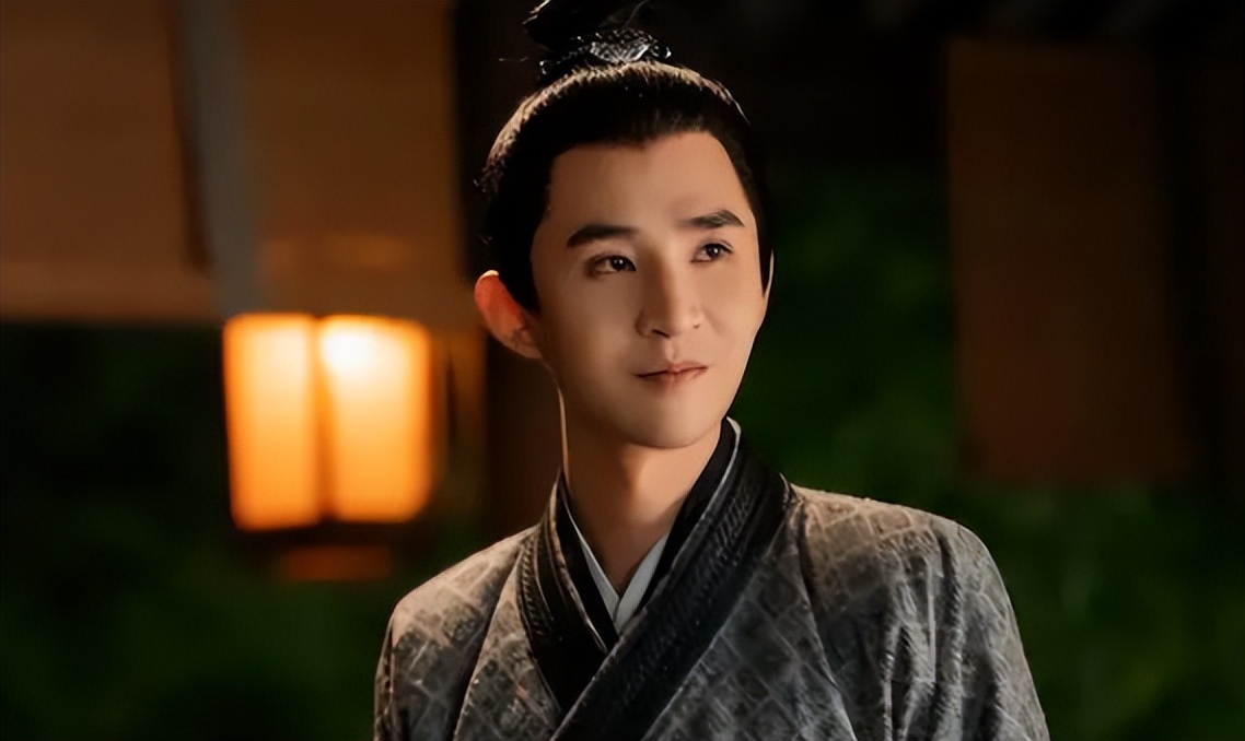 The time-traveling comedy "Under Li You" starts broadcasting, and the ...