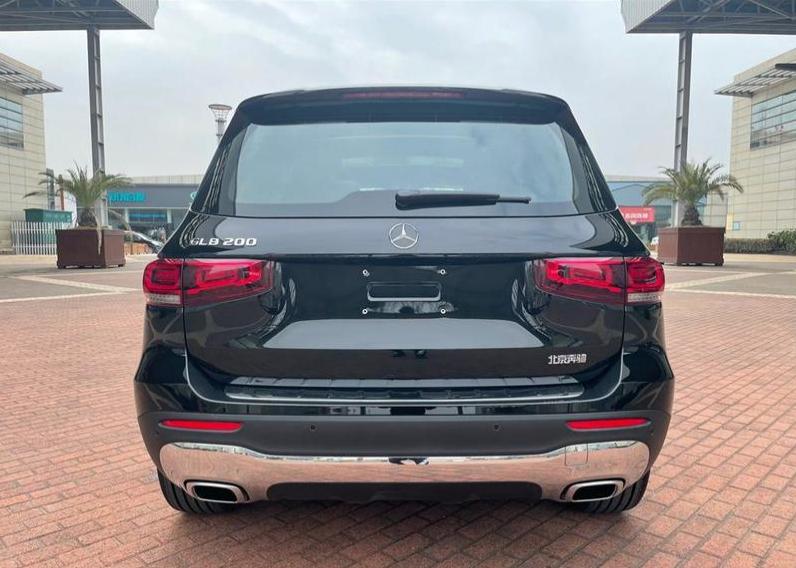 Mercedes-Benz also put down "dignity"!From 290,900 to 229,900, what are ...