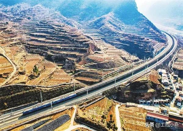 China opens the "full autonomy era" of heavy-duty self-driving trains ...