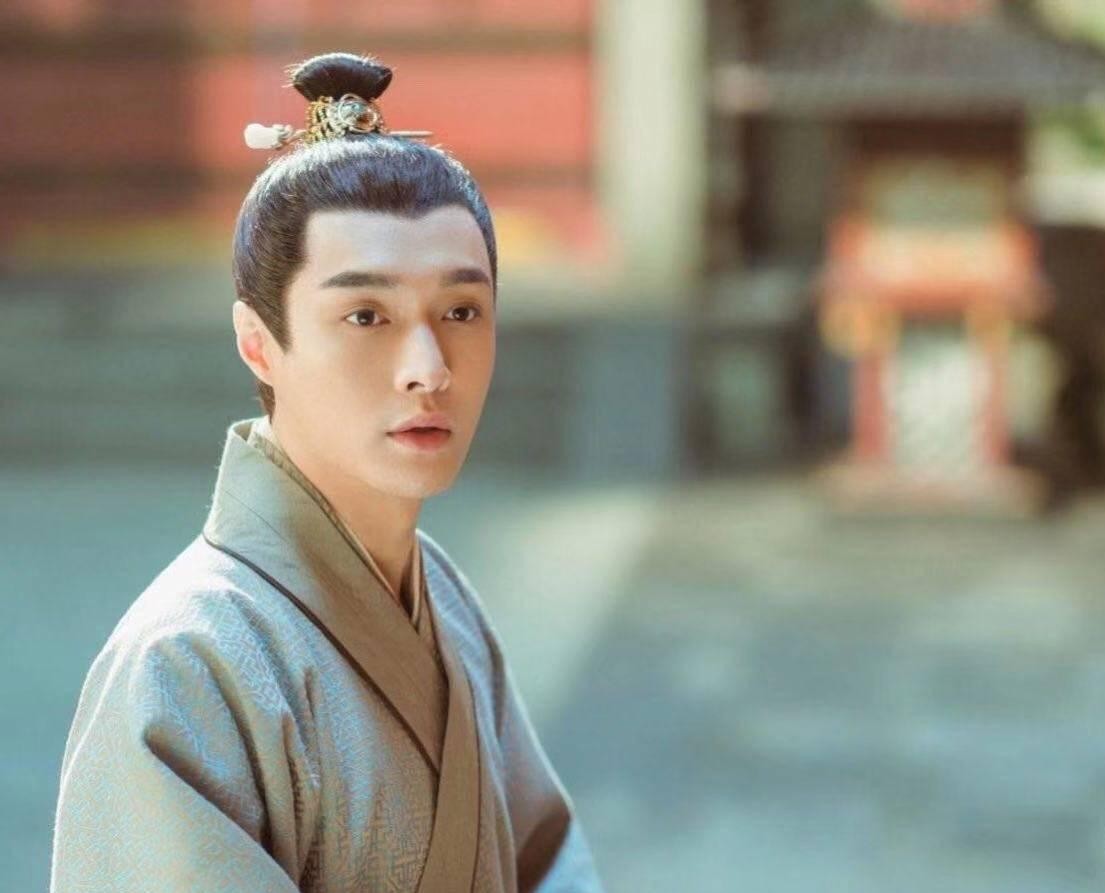 Yang Rong's tough life: top conspiracy, blocking Zhu Di, accompanying ...