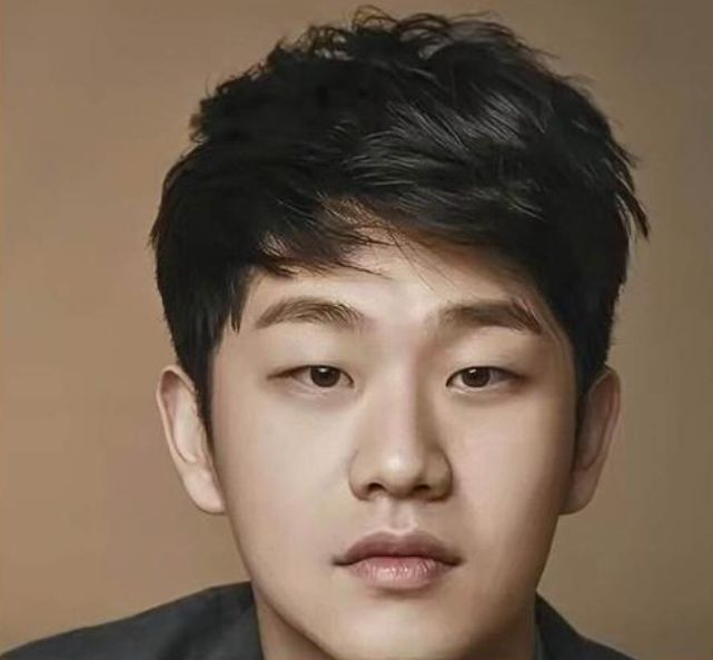 Abandoned by his parents, Han Xing grew up alone and had a tragic fate ...