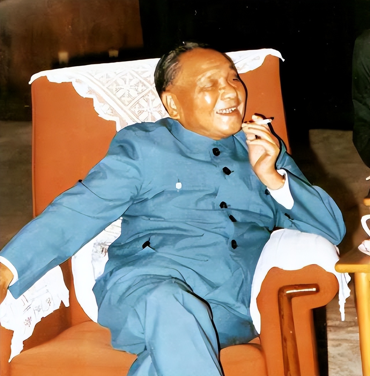 British Prime Minister fell, Deng Xiaoping: Save some face for your wife!The next day, it spread ...