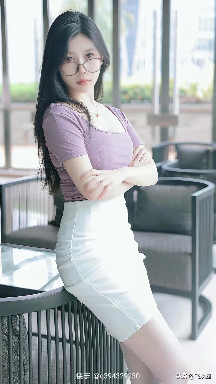 Spend the summer with Zhang Pengpeng - iMedia