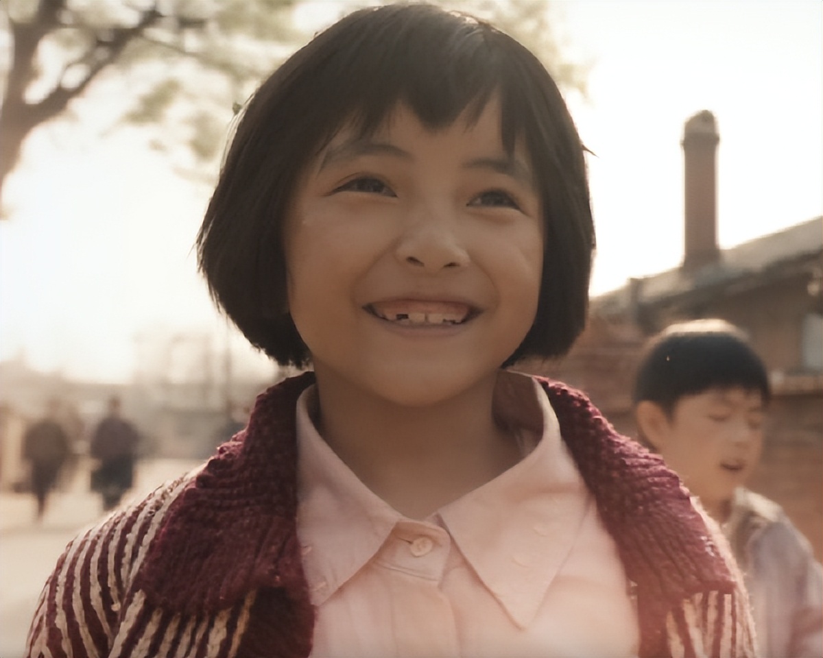 Our days: Nine-year-old Li Luoyi is so aura, he looks like Yang Mi, he ...