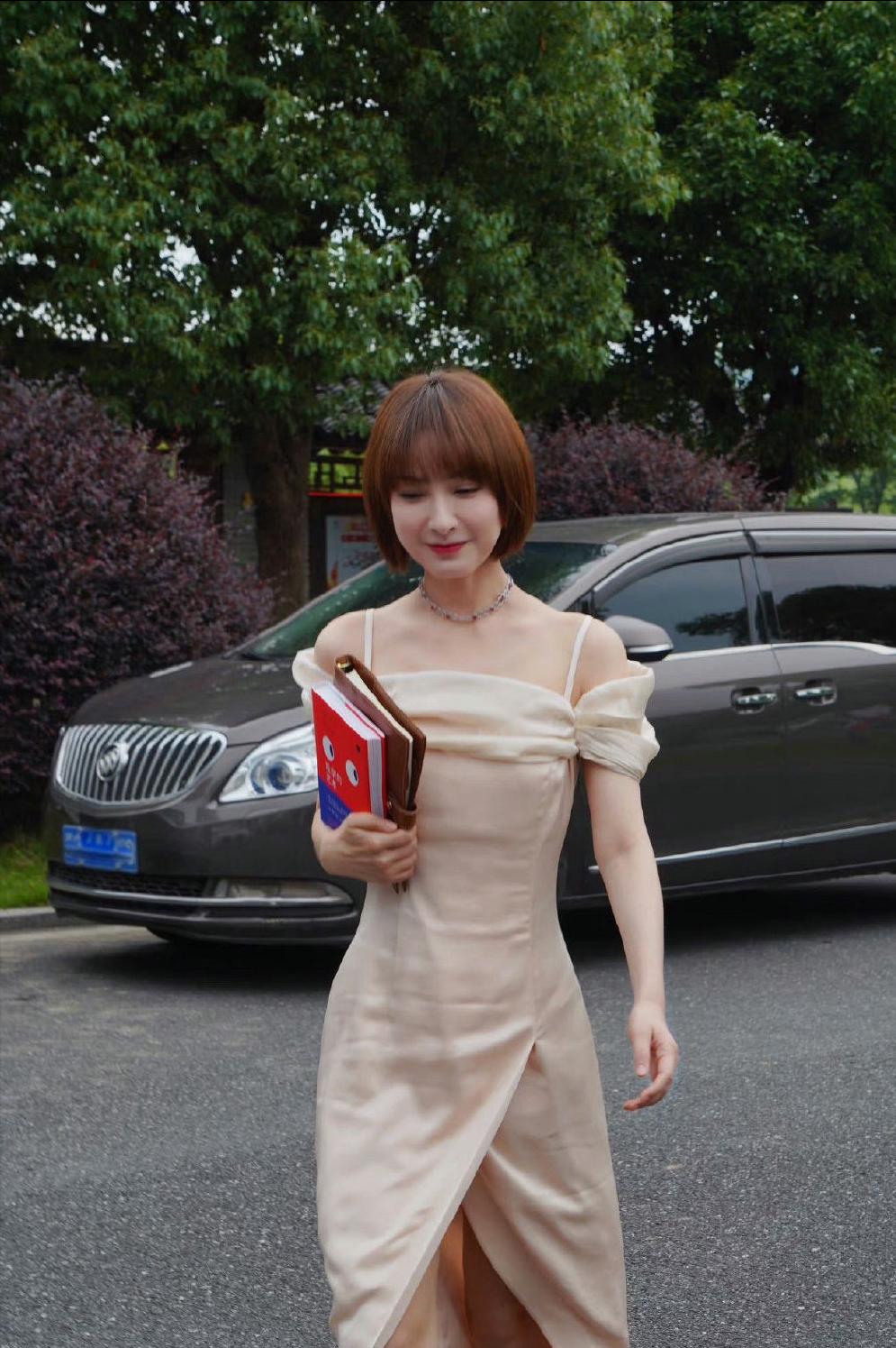 Xie Na, Wu Xin, Li Weijia officially announced their new identities and look forward to the ...