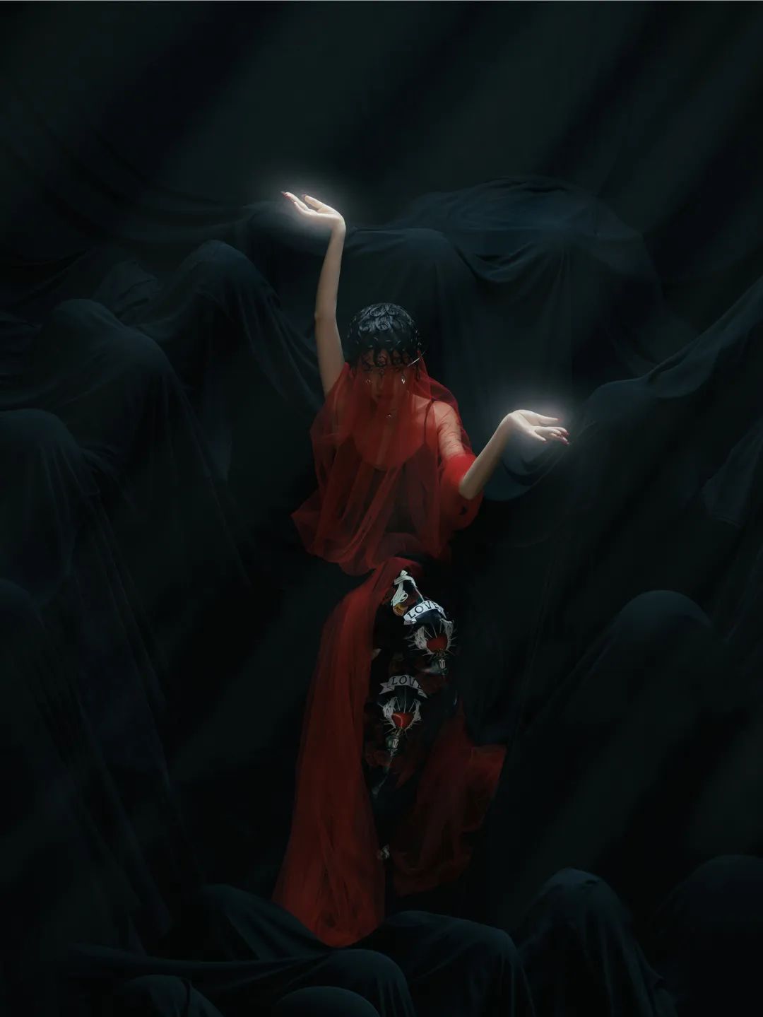 Cyber singer Zhu Jingxi joins hands with pioneer musician Chace to take ...