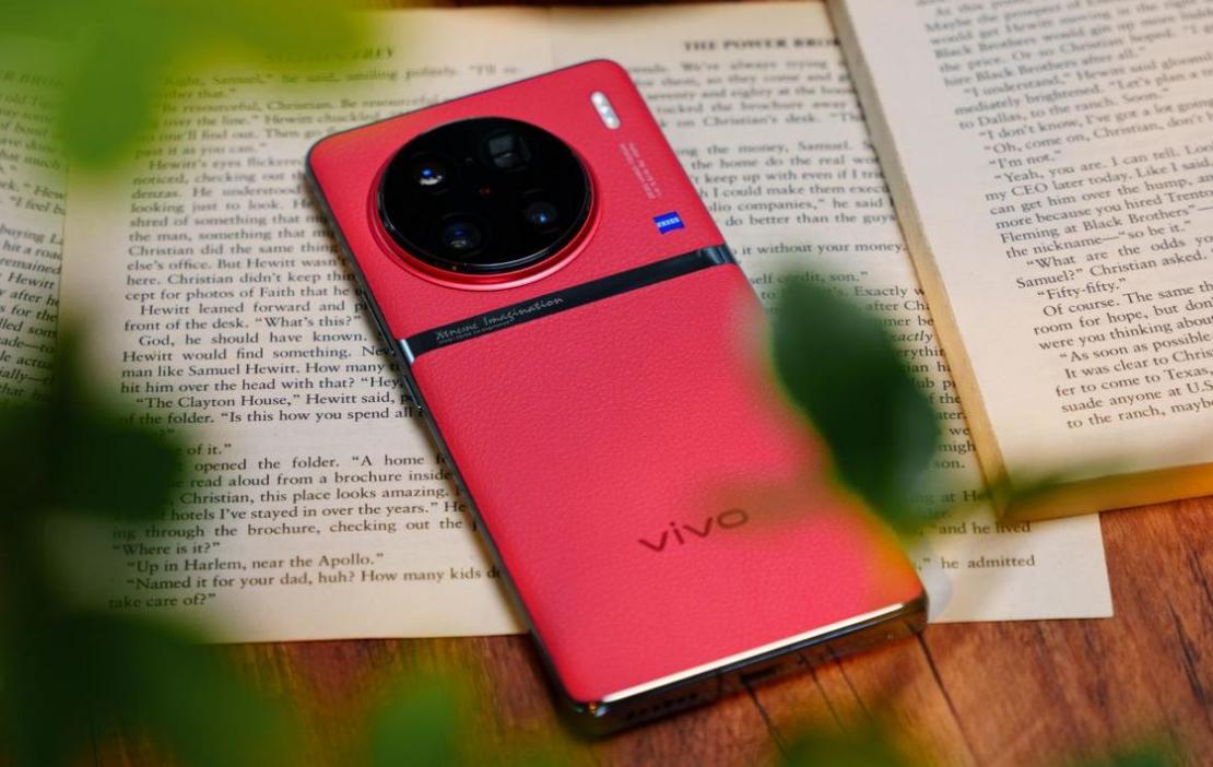 Currently the 4 strongest Android flagship phones, with a sufficient ...