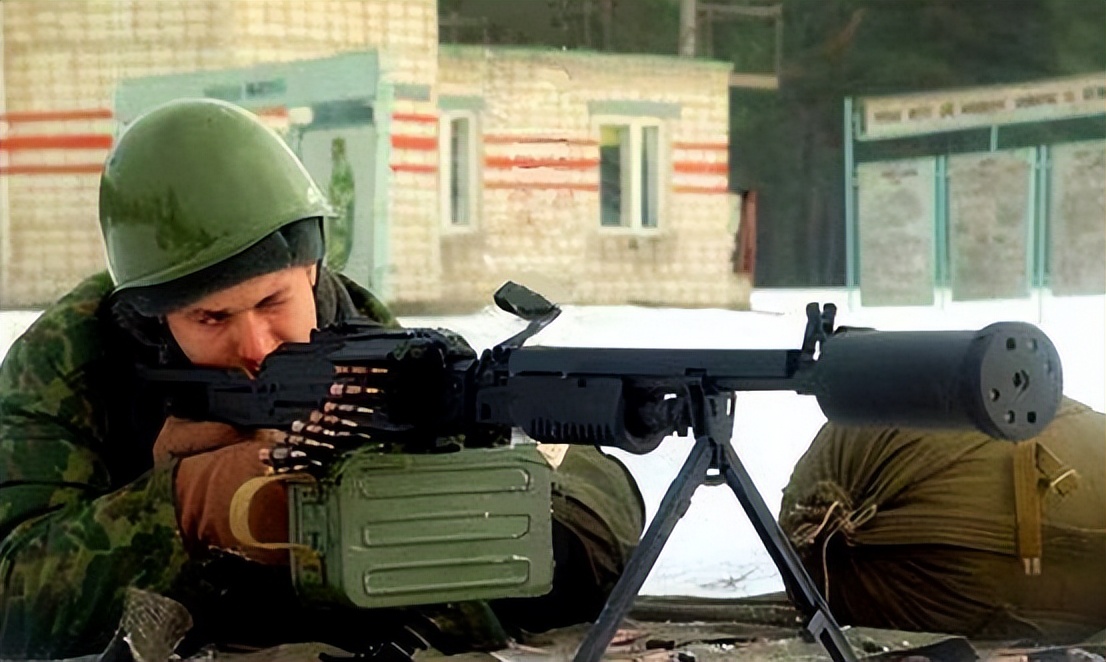 AEK-999 general purpose machine gun; improved accuracy; reduced muzzle ...