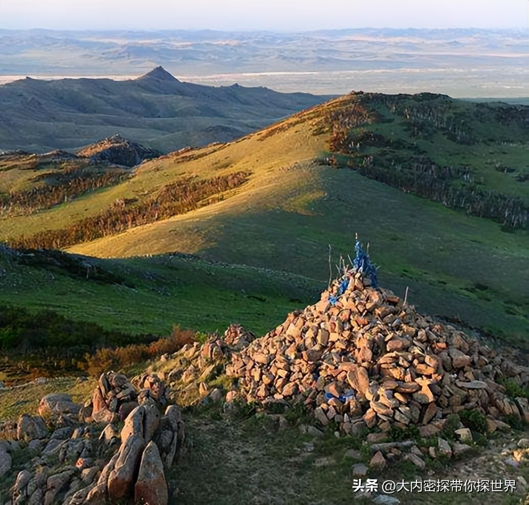 Ouchi Secret Agent will take you to explore the world, and take stock ...