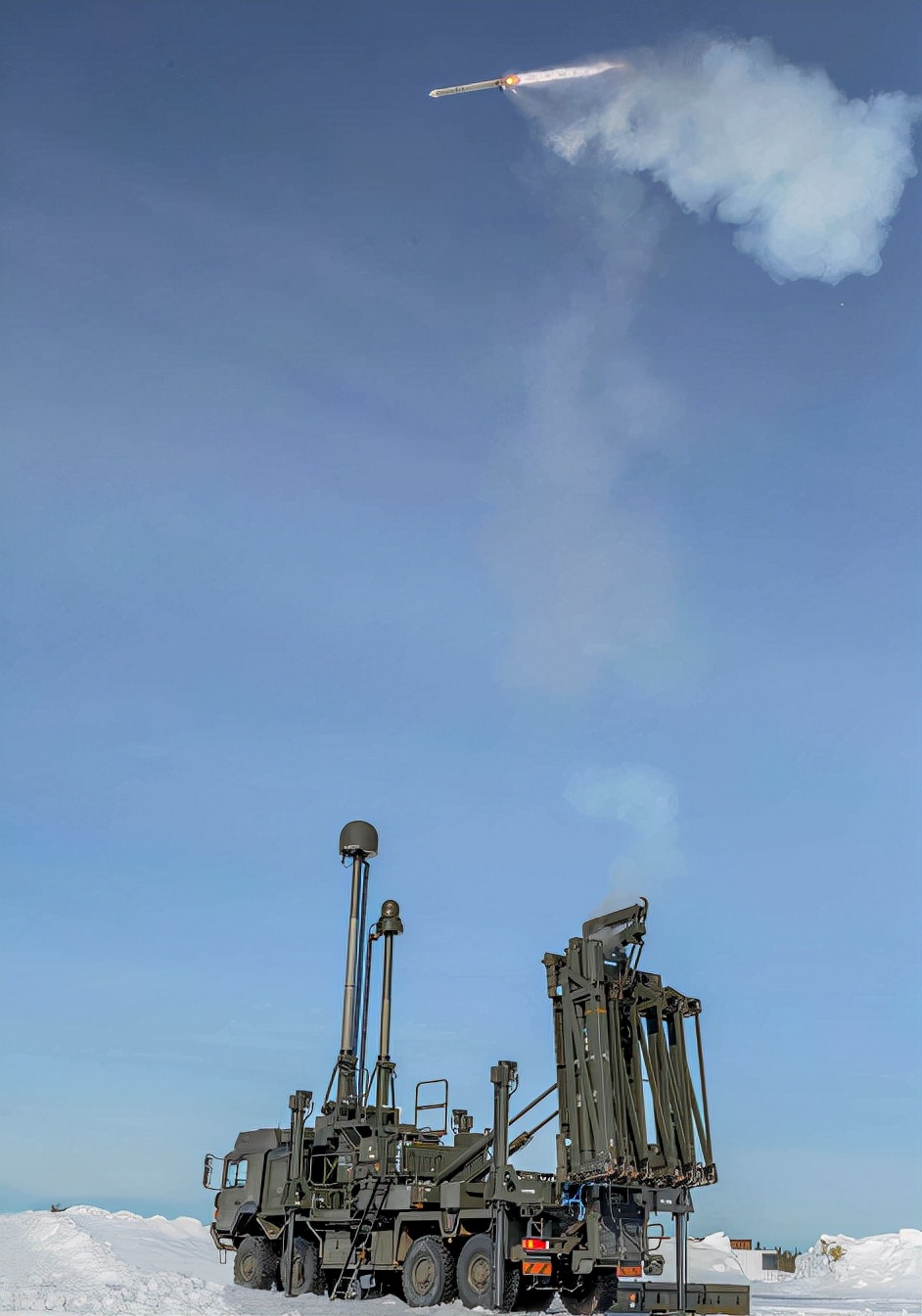 The British army is equipped with new land-based air defense missiles ...