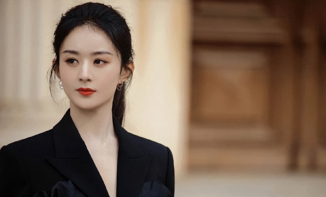 In just two years, Feng Shaofeng has changed so much that he seems to ...