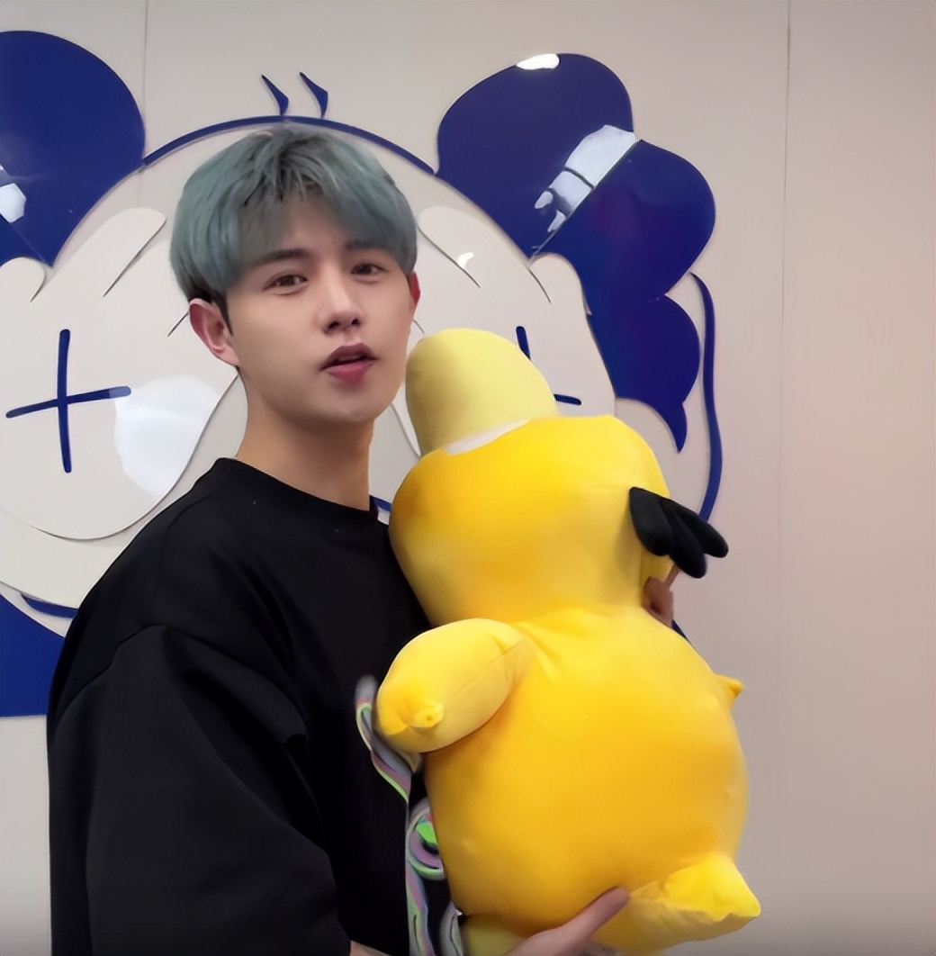 Tong Jincheng asked about his experience in the Stone Boxing Tournament ...