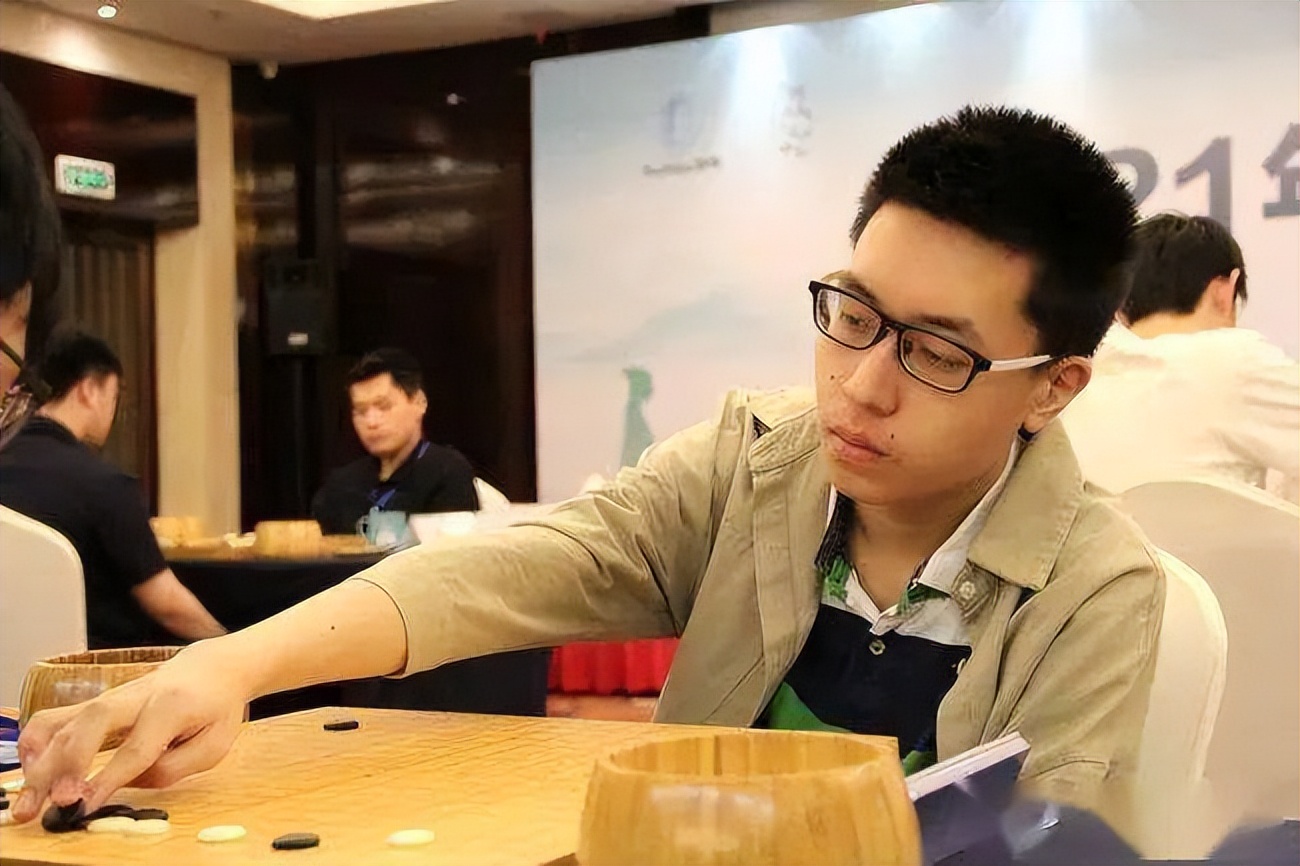 The newly-promoted youth strikes Lu Jun will fight against Shanghai ...