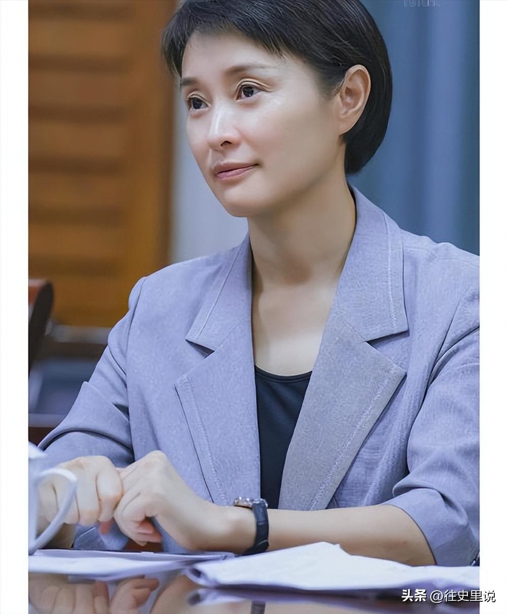 Wu Yue, who became popular as a mistress and was abandoned by Chen Jianbin, is 51 years old ...