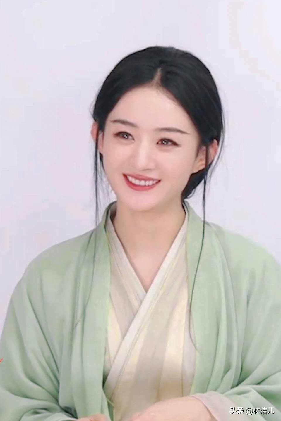 Why can Zhao Liying look younger than her actual age? It's all thanks ...